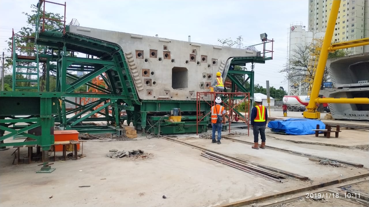 Box Mould Pier Segment; Tol Kelapa Gading - Bekasi - Densuko